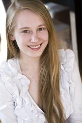 Lotte Flack | ScreenTies